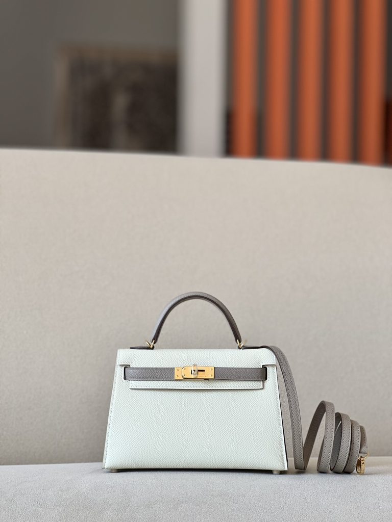 Kelly Mini HSS Epsom Nata(I2) And Gris Asphalte(M8)Gold Hardware ...
